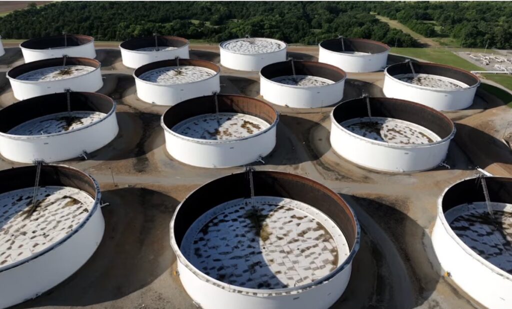 Cushing, Oklahoma Oil Storage Hits Tank Bottom: Implications for Energy ...